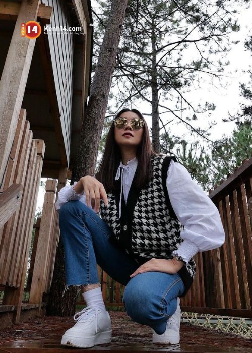 Gợi ý 10+ Outfit đi Đà Lạt để lên hình thật xinh ở xứ sở sương mù